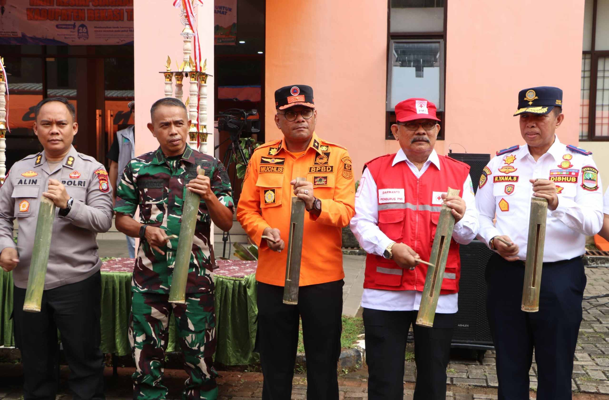 BPBD Kabupaten Bekasi Libatkan 400 Peserta dalam Peringatan HKB 2025 - Daily Bekasi